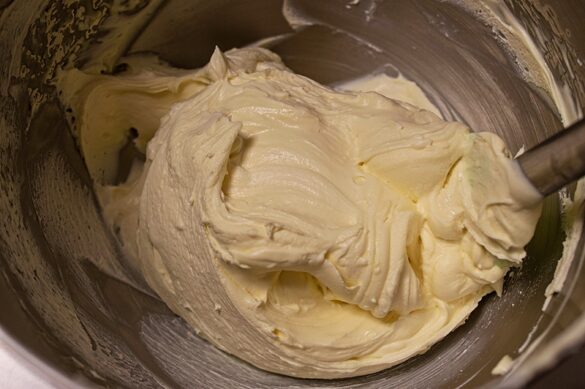 Prajitura After Eight cu ciocolata si crema de menta - Dulciuri fel de fel